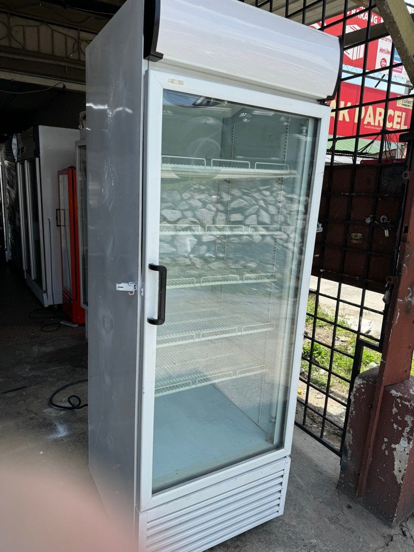 Chiller 627 Liter Big Size area gombak greenwood, TV & Home Appliances ...