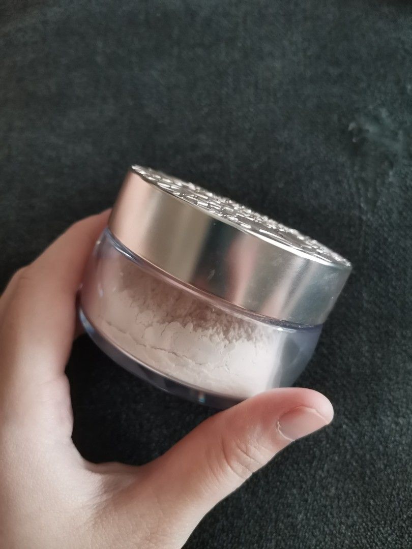 Decorte Loose Powder, Beauty & Personal Care, Face, Makeup on Carousell