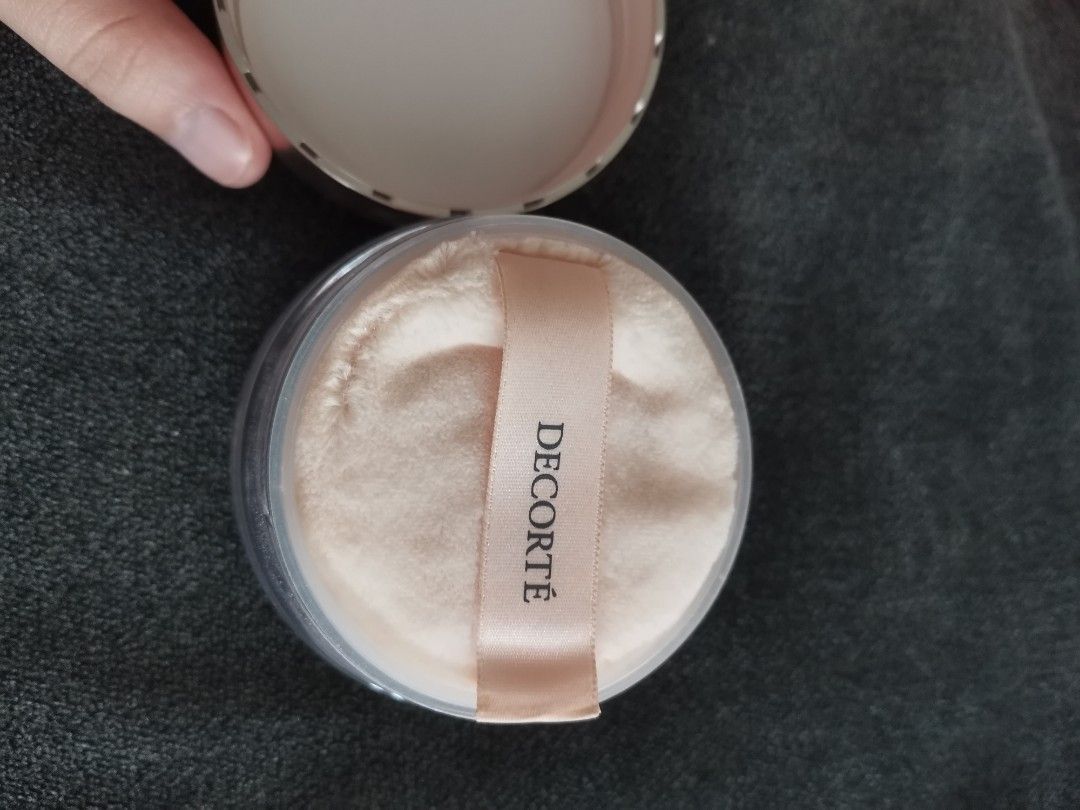 Decorte Loose Powder, Beauty & Personal Care, Face, Makeup on Carousell