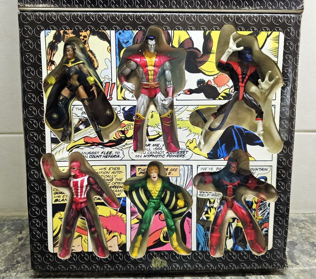 GIANT SIZED X-MEN - 1998 ToyBiz Marvel Comics Collectors Edition Boxset Series, Hobbies & Toys ...