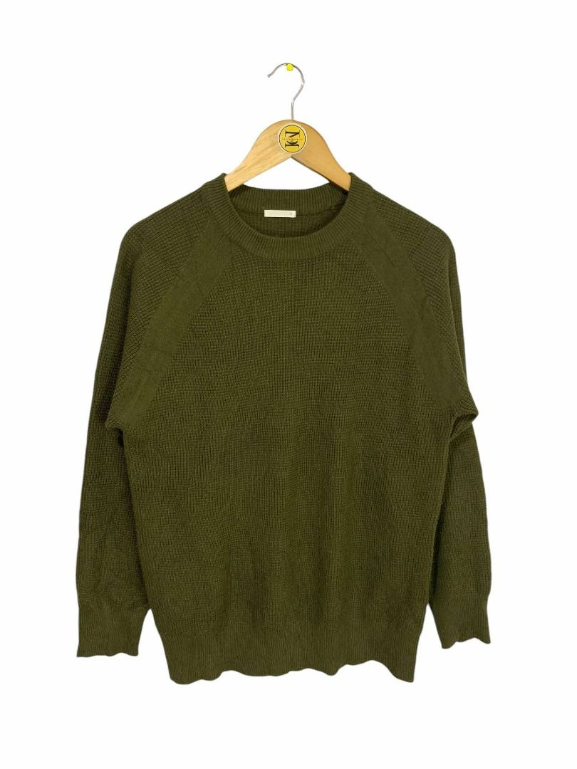 GU MEN'S WAFFLE CREW NECK SWEATER, Men's Fashion, Coats, Jackets and ...