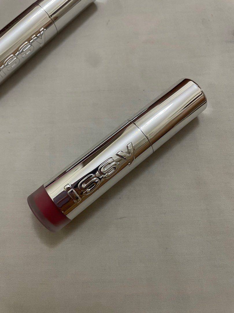 ISSY GELEE TINT, Beauty & Personal Care, Face, Makeup on Carousell