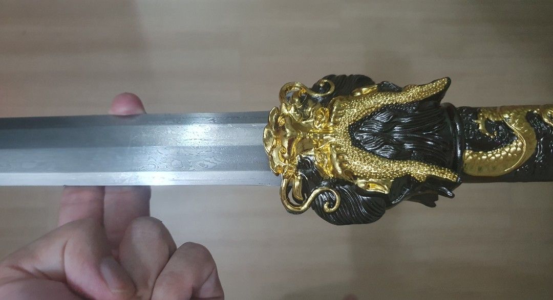 Legendary Gold Dragon Sword - Unsharpened, Sports Equipment, Other ...