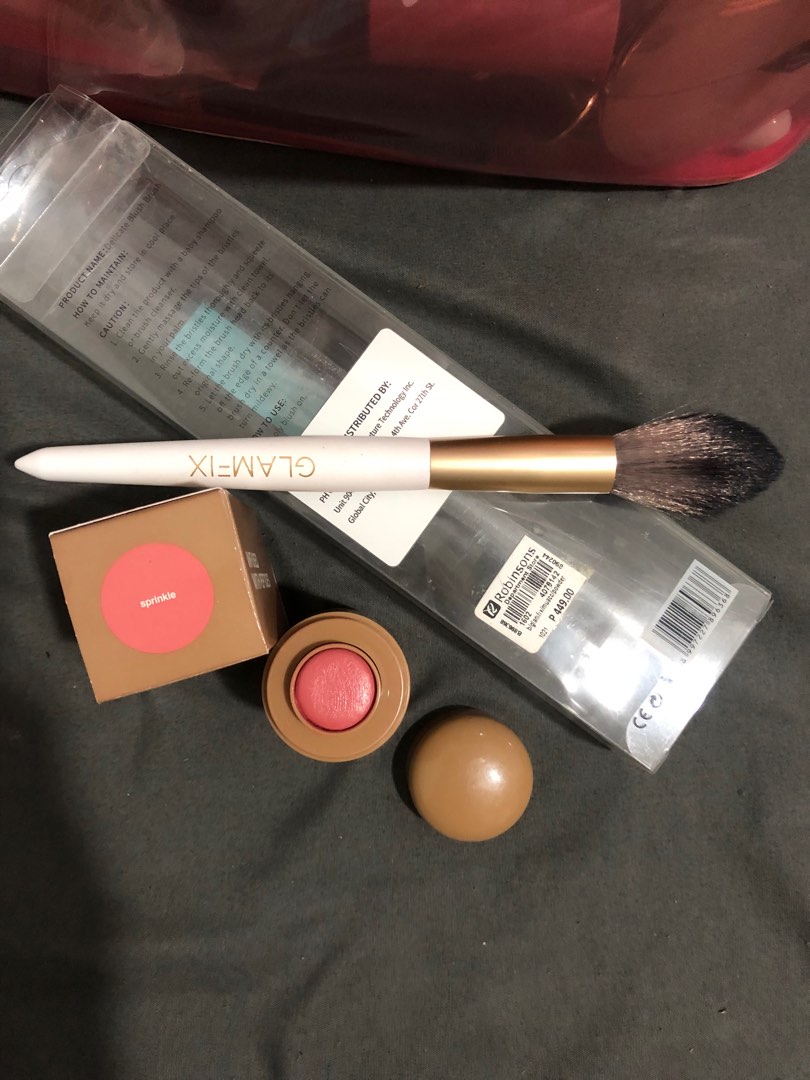 Limited Edition Rhode Sprinkle with free Glamfix blush brush, Beauty ...