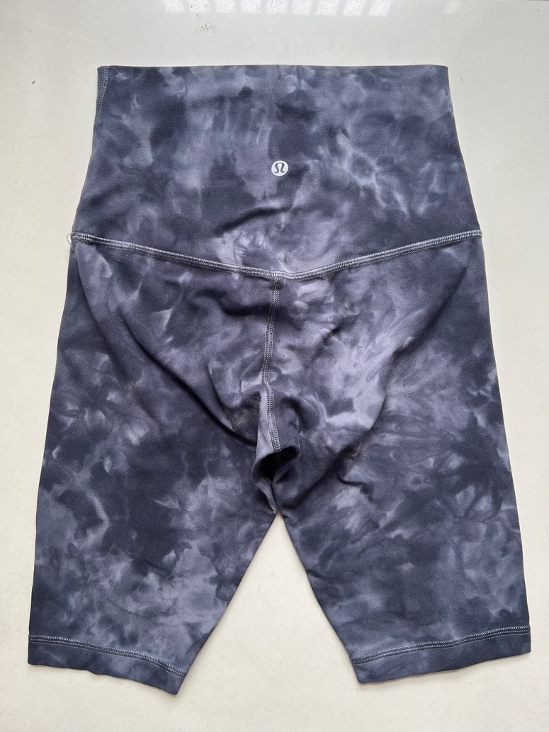 Lululemon (4) Align Reversible Bra *Light Support, A/B Cups Diamond Dye Pitch, Women's Fashion ...