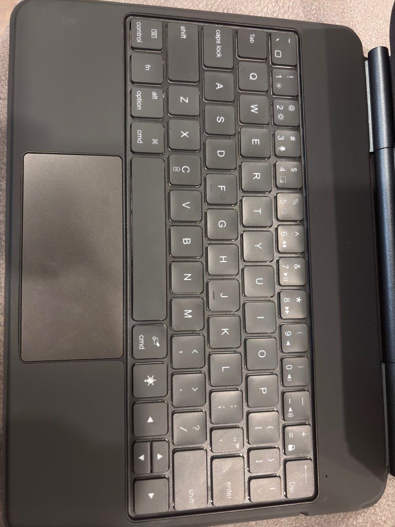 Magnetic floating keyboard + trackpad for iPad Air 6 (M2) 11”, Mobile ...