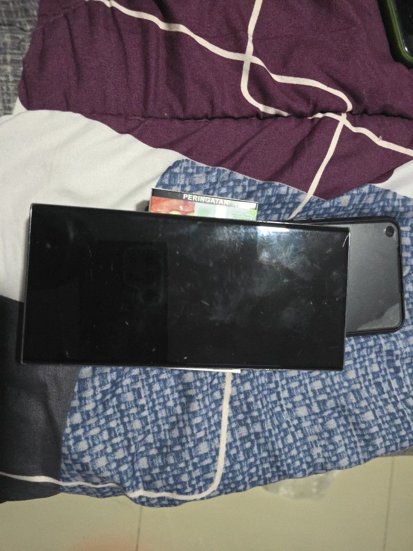 Mau ganti sama kk nya, Telepon Seluler & Tablet, Ponsel Android, Samsung di Carousell