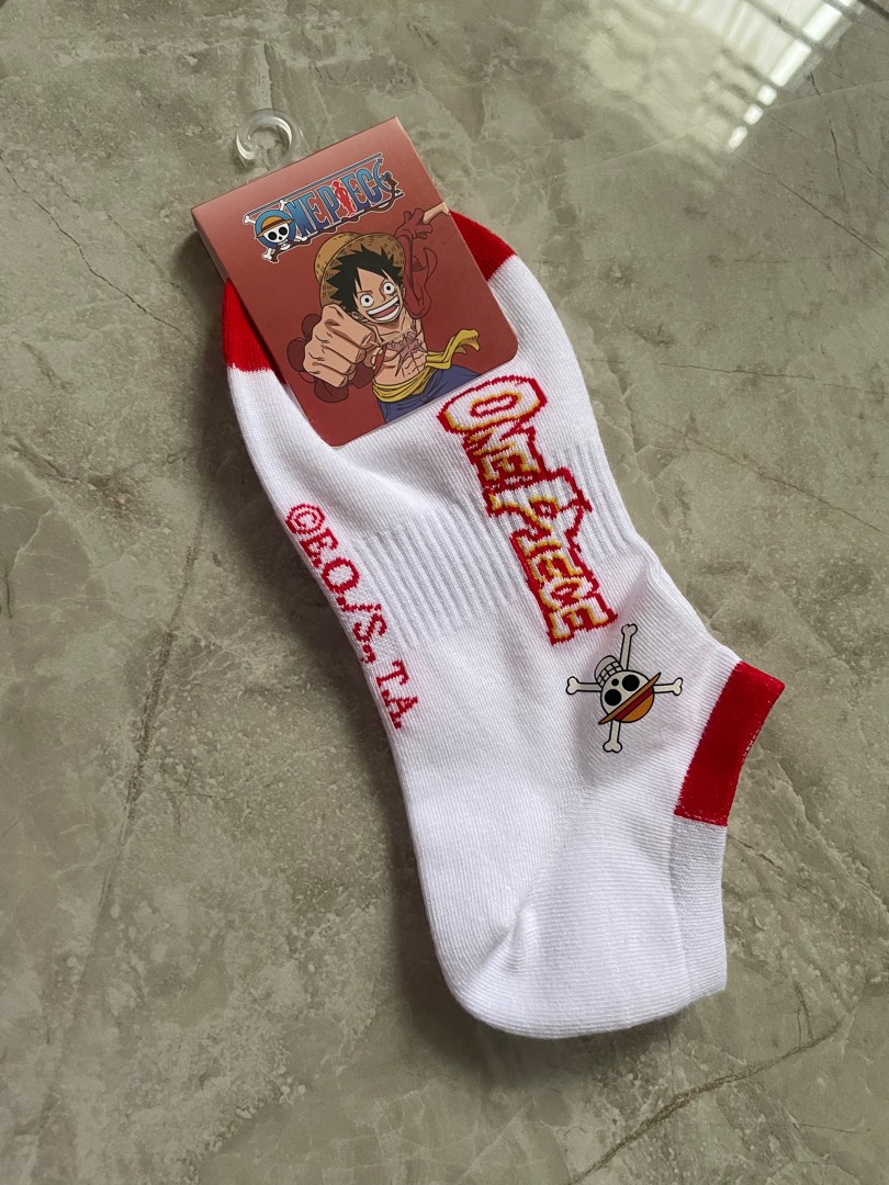 Miniso One Piece Sock, Men's Fashion, Footwear, Shoe inserts ...