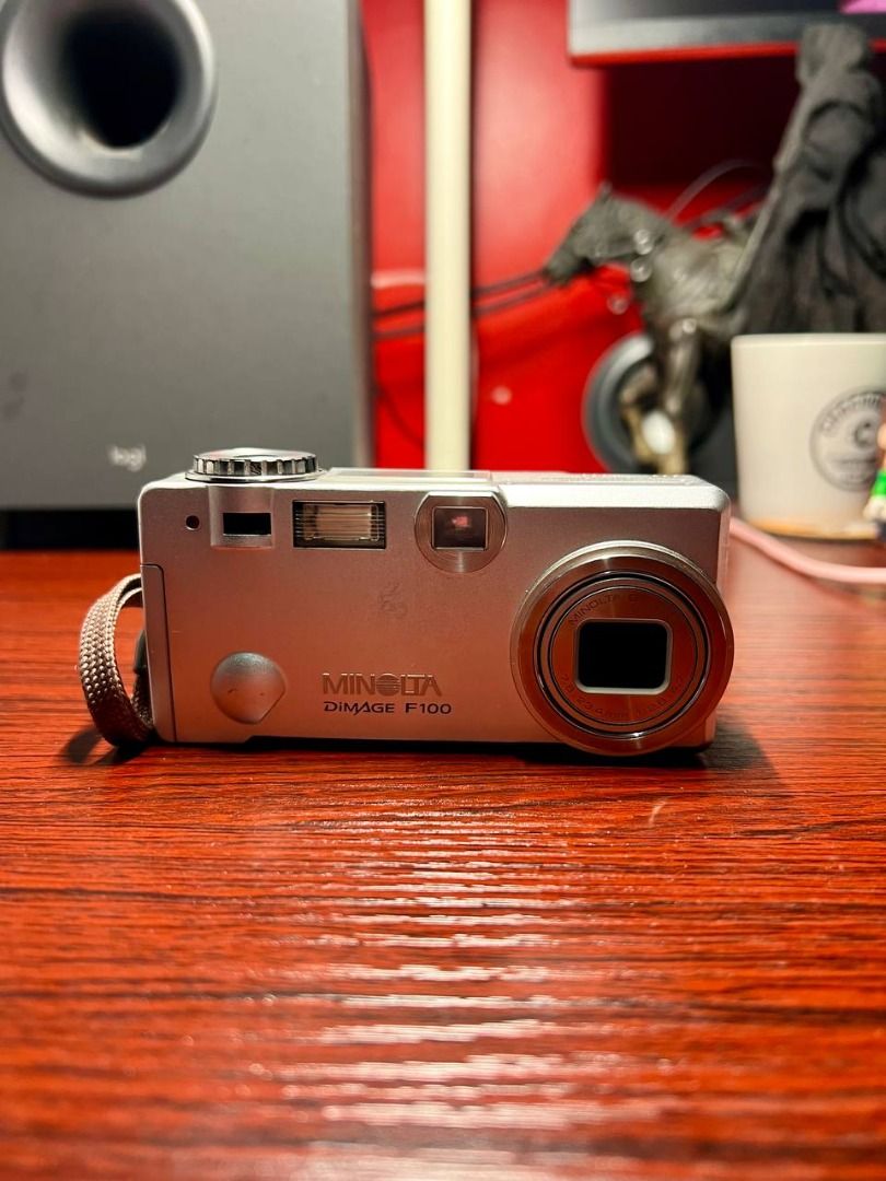 MINOLTA F100 DIMAGE Digital Camera (4.0MP RARE), Photography, Cameras ...