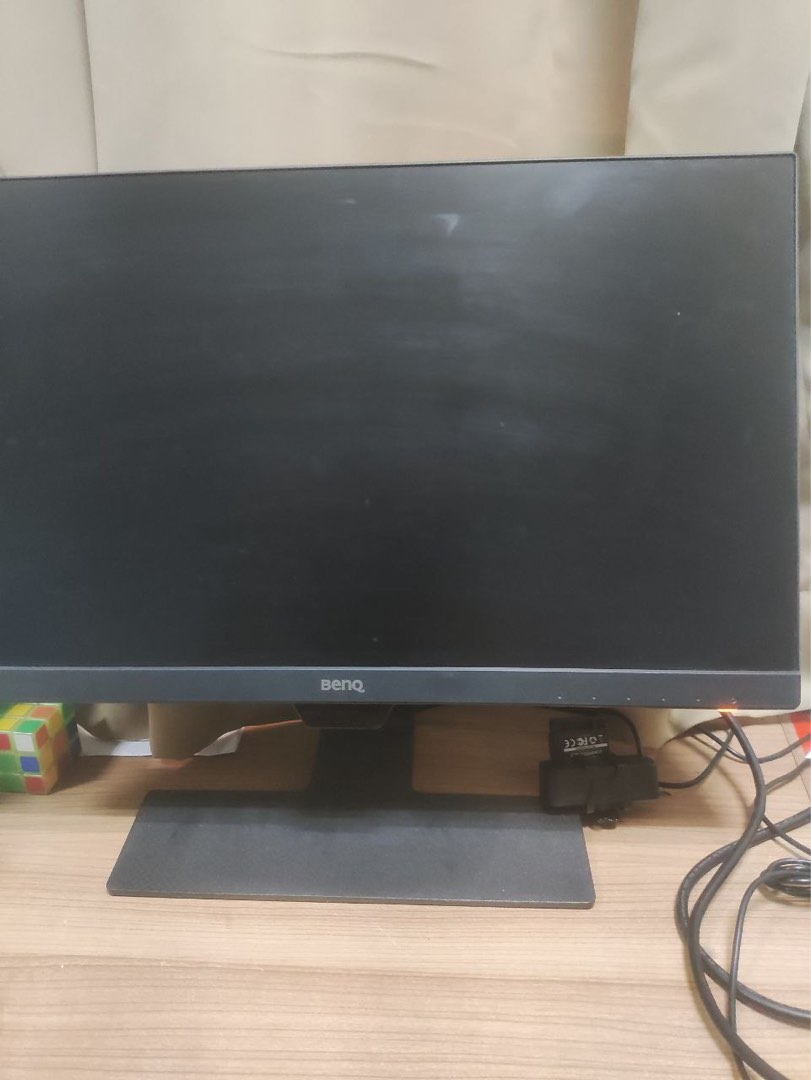 Monitor BenQ GW2283 and keyboard fantech, Computers & Tech, Parts ...