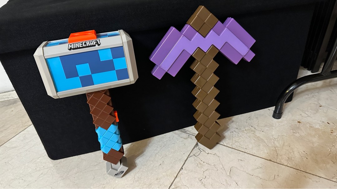 Nerf Minecraft Stormlander Hammer, Hobbies & Toys, Toys & Games on ...