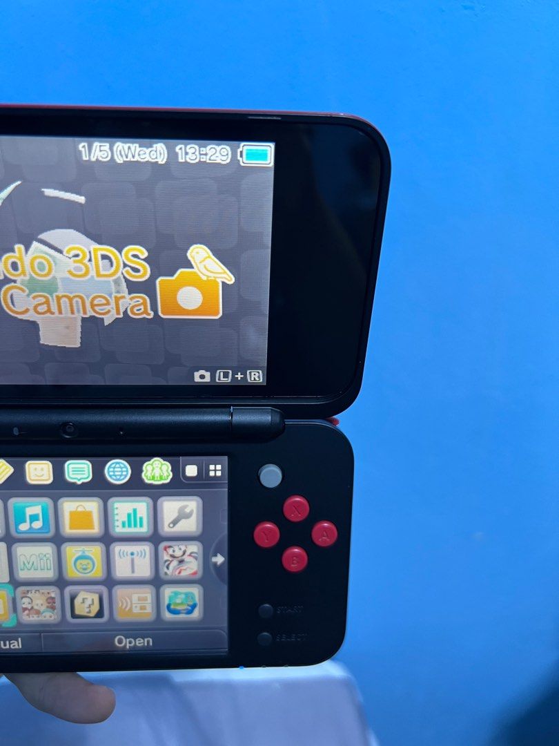 New Nintendo 2DS XL Black & Red [Mario Kart 7 Bundle] (Complete in Box ...