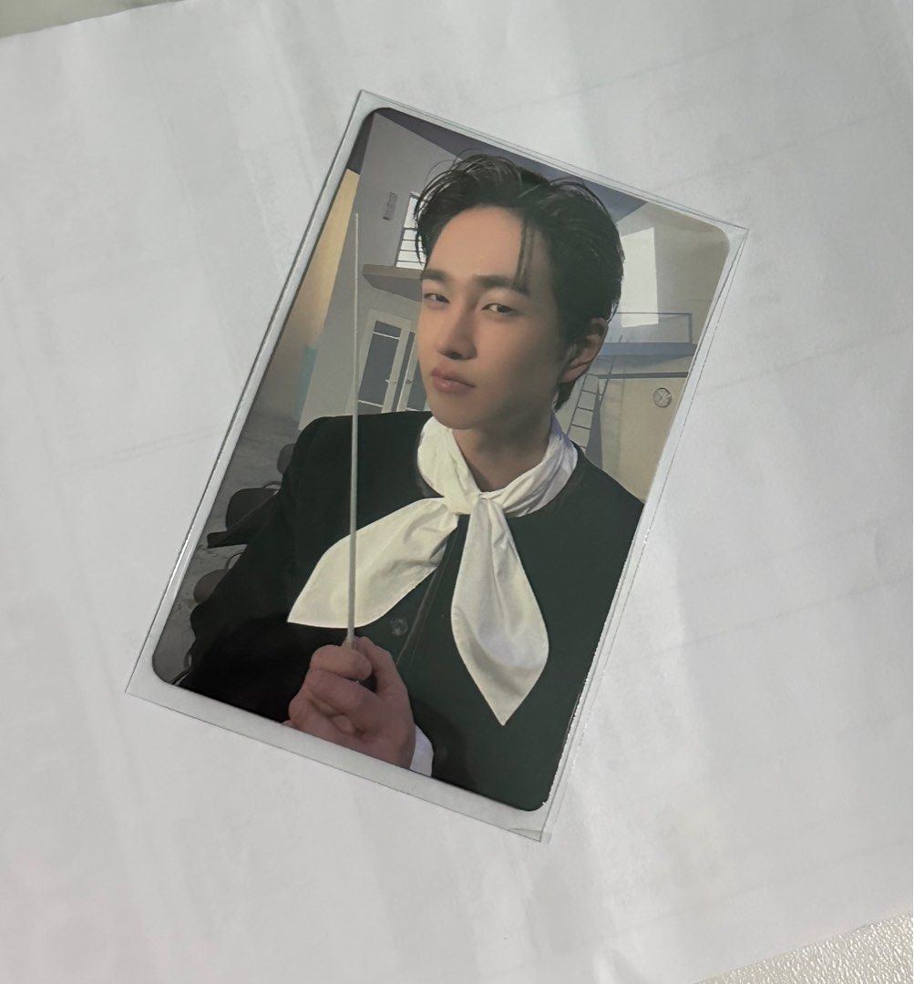 Onew FLOW Pop Up Store PC (Event), Hobbies & Toys, Collectibles ...