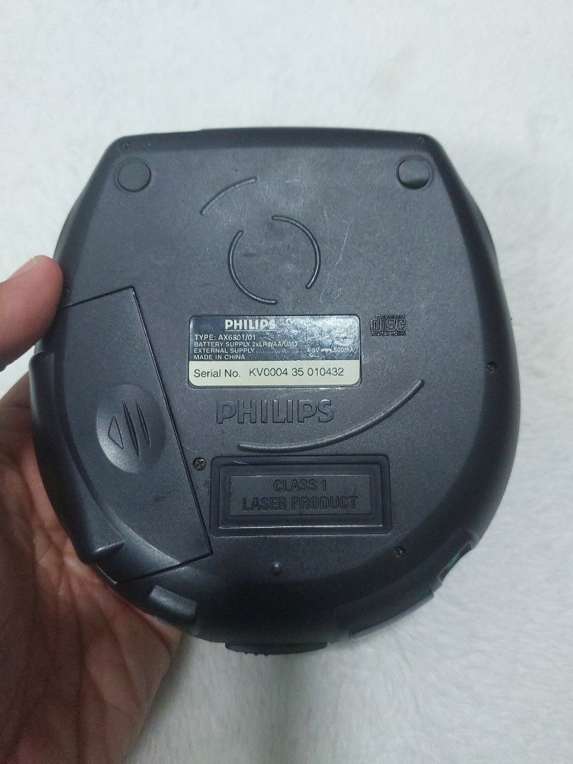 Philips cd player, Audio, Portable Music Players on Carousell