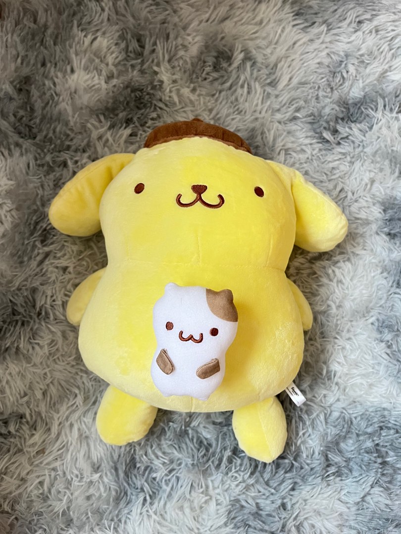 pompompurin with muffin, Hobbies & Toys, Toys & Games on Carousell