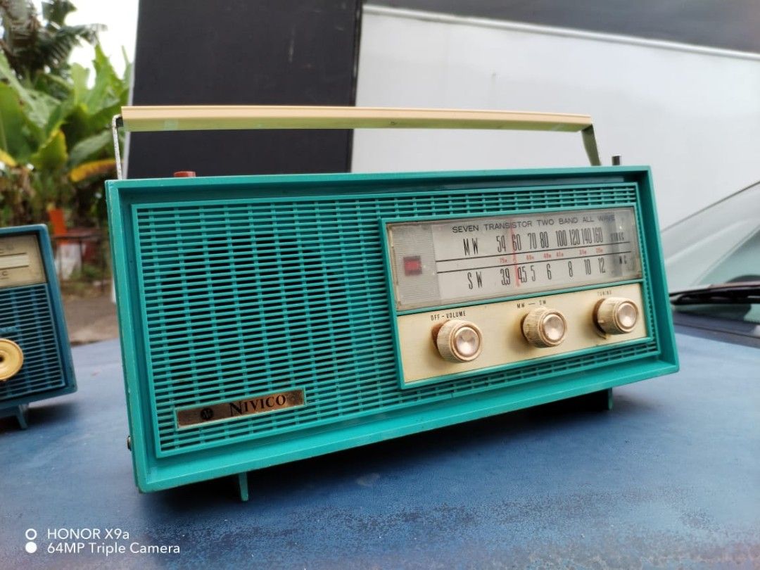 Radio lama antik, Hobbies & Toys, Collectibles & Memorabilia, Vintage ...