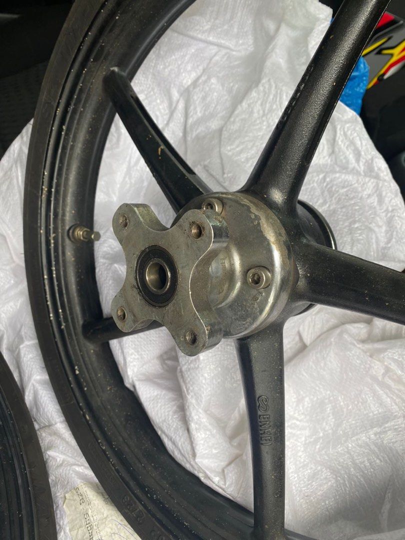 RIM SP CUSTOM PNP Y15, Motorbikes on Carousell