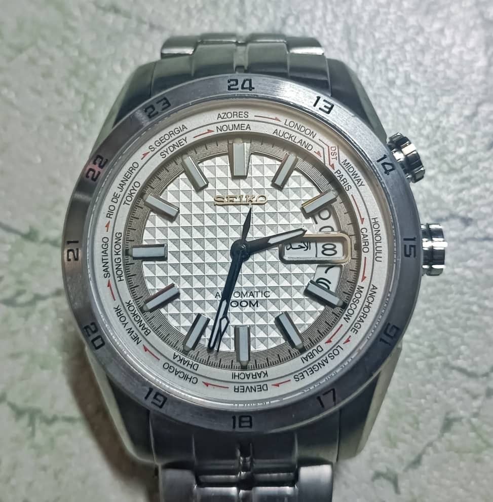 SEIKO AUTOMATIC WORLD TIME ORIGINAL STEEL WATCH, Men's Fashion, Watches ...