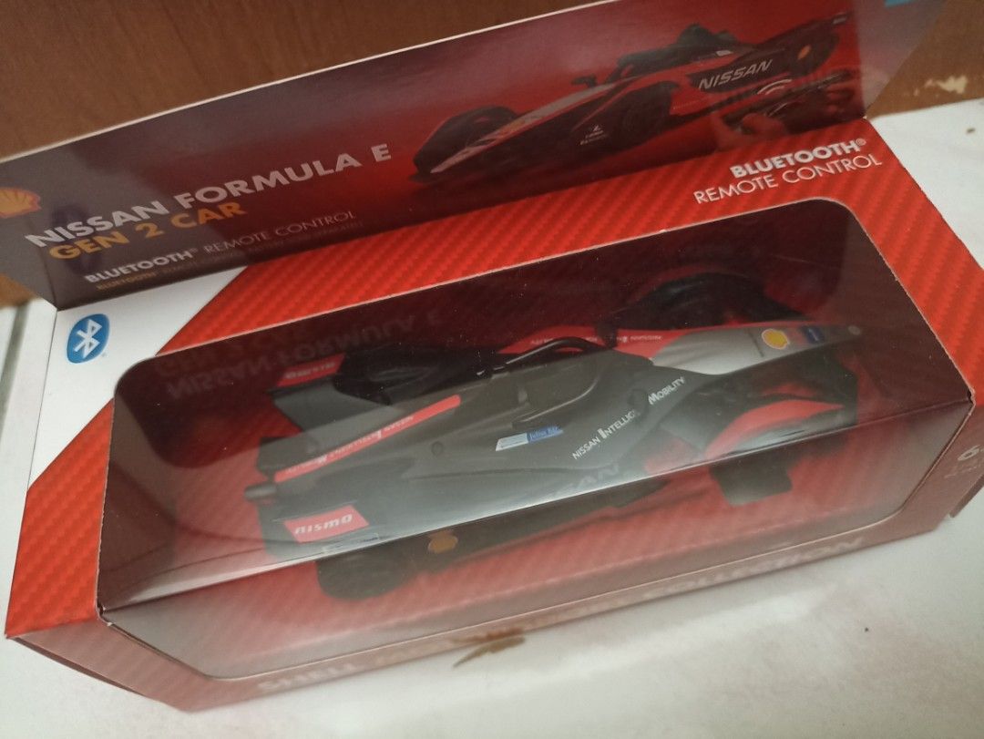 Shell motorsport collection nissan formula e gen 2 car with rechargeable bluetooth remote ...