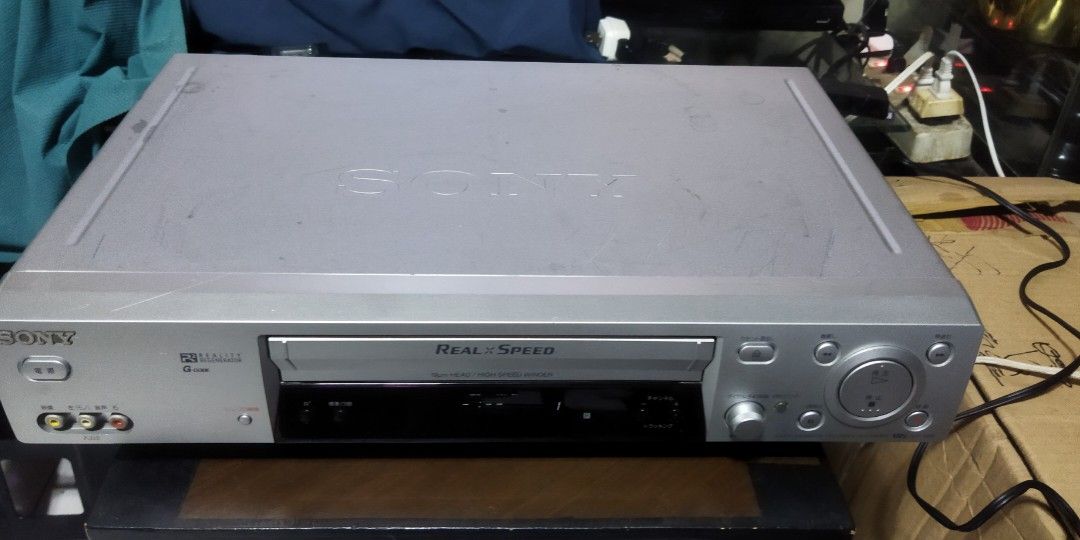 Sony VHS player recorder, TV & Home Appliances, TV & Entertainment, Blu ...
