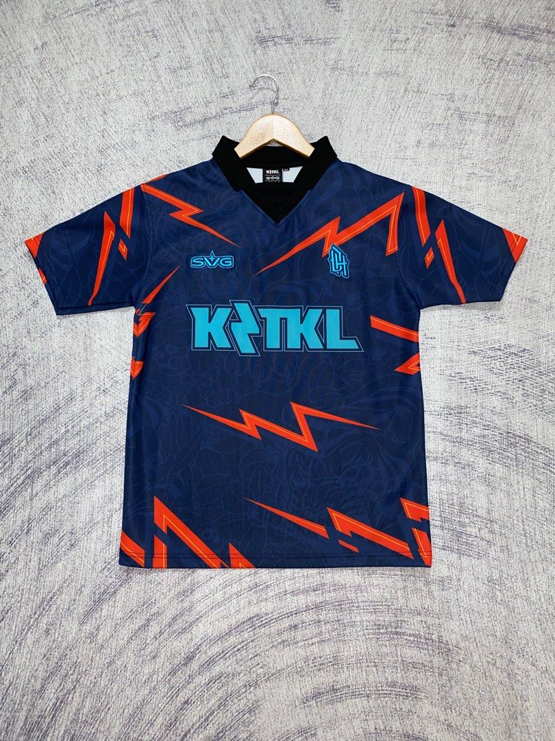 SVG X DADDYHOOD X KRTKL, Men's Fashion, Activewear on Carousell
