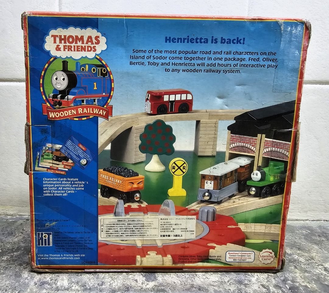 THOMAS & FRIENDS (with Henrietta) 5-Car WOODEN RAILWAY Gift Pack by ...
