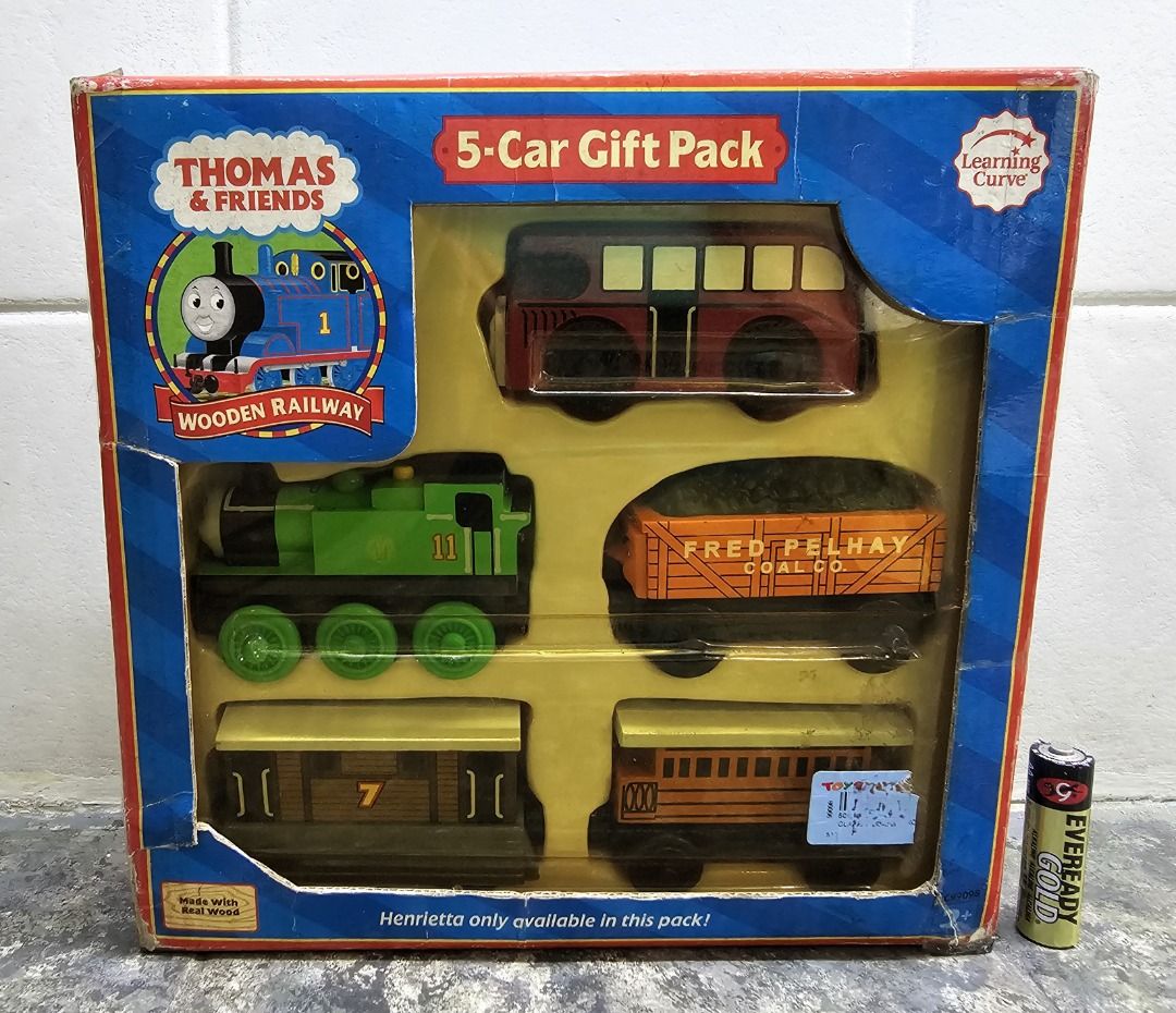 THOMAS & FRIENDS (with Henrietta) 5-Car WOODEN RAILWAY Gift Pack by ...