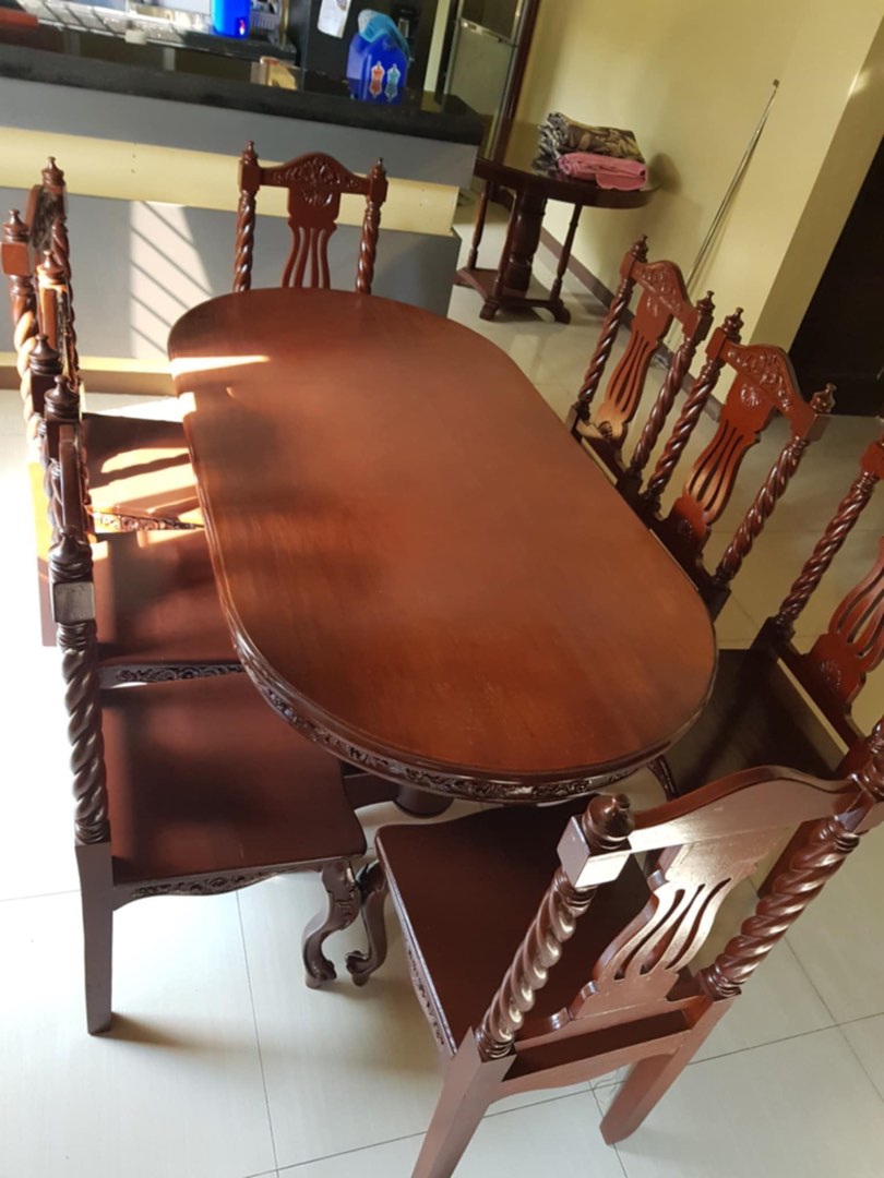 Vintage Oval Dining Table (1990s) 8 seater, Furniture & Home Living ...