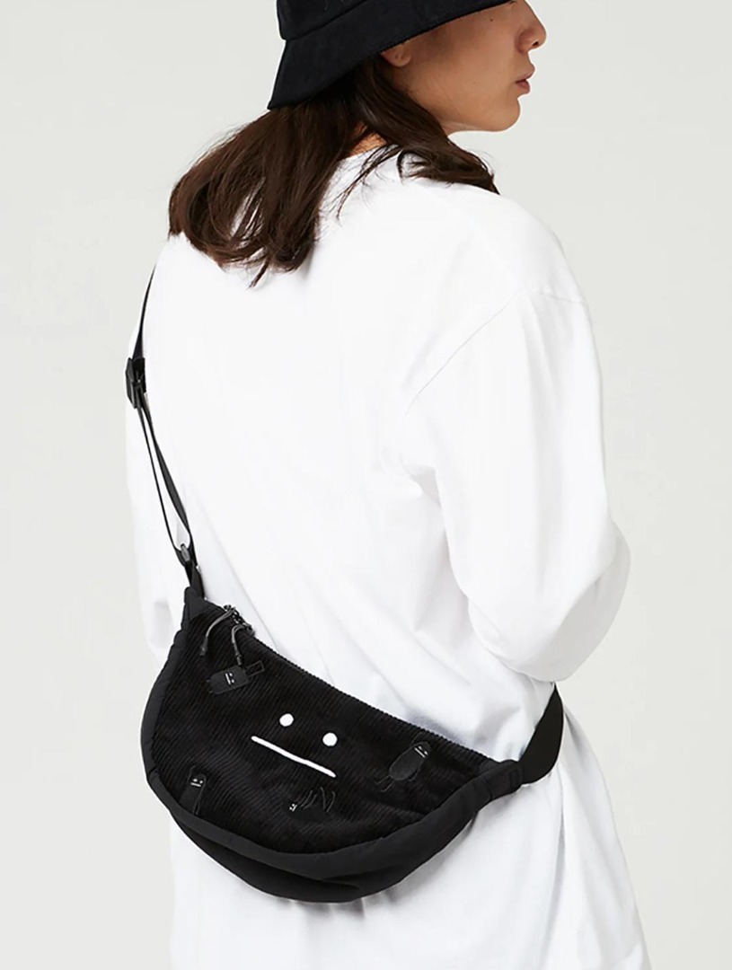 預購 日本直送 graniph BEAUTIFUL SHADOW unisex 燈芯絨單肩/斜咩袋, 女裝, 手袋及銀包, 單肩包 ...