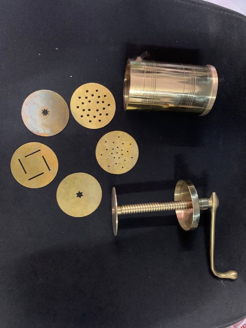 acuan kuih maruku tembaga, putu mayang laksa, kebok laksa, Furniture ...