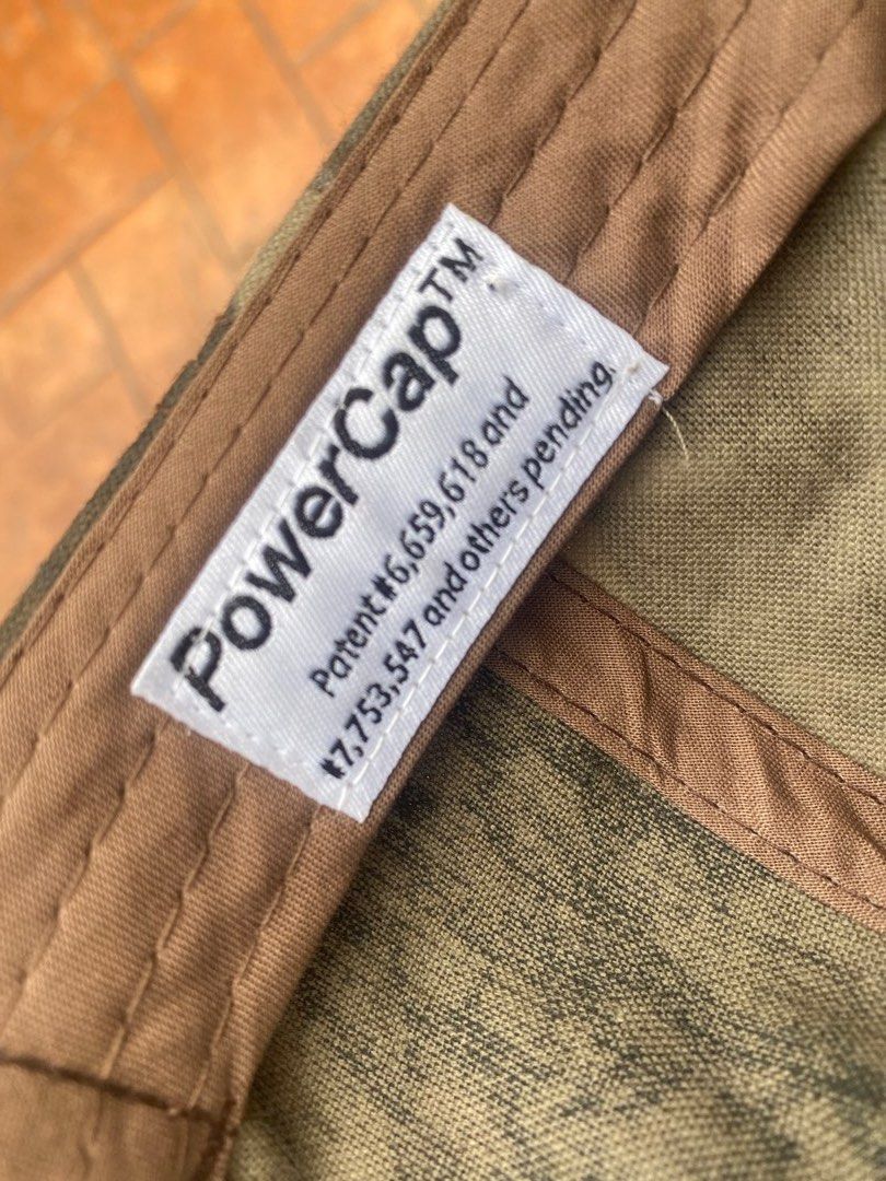Authentic REALTREE POWER CAP with lights, Men's Fashion, Watches ...
