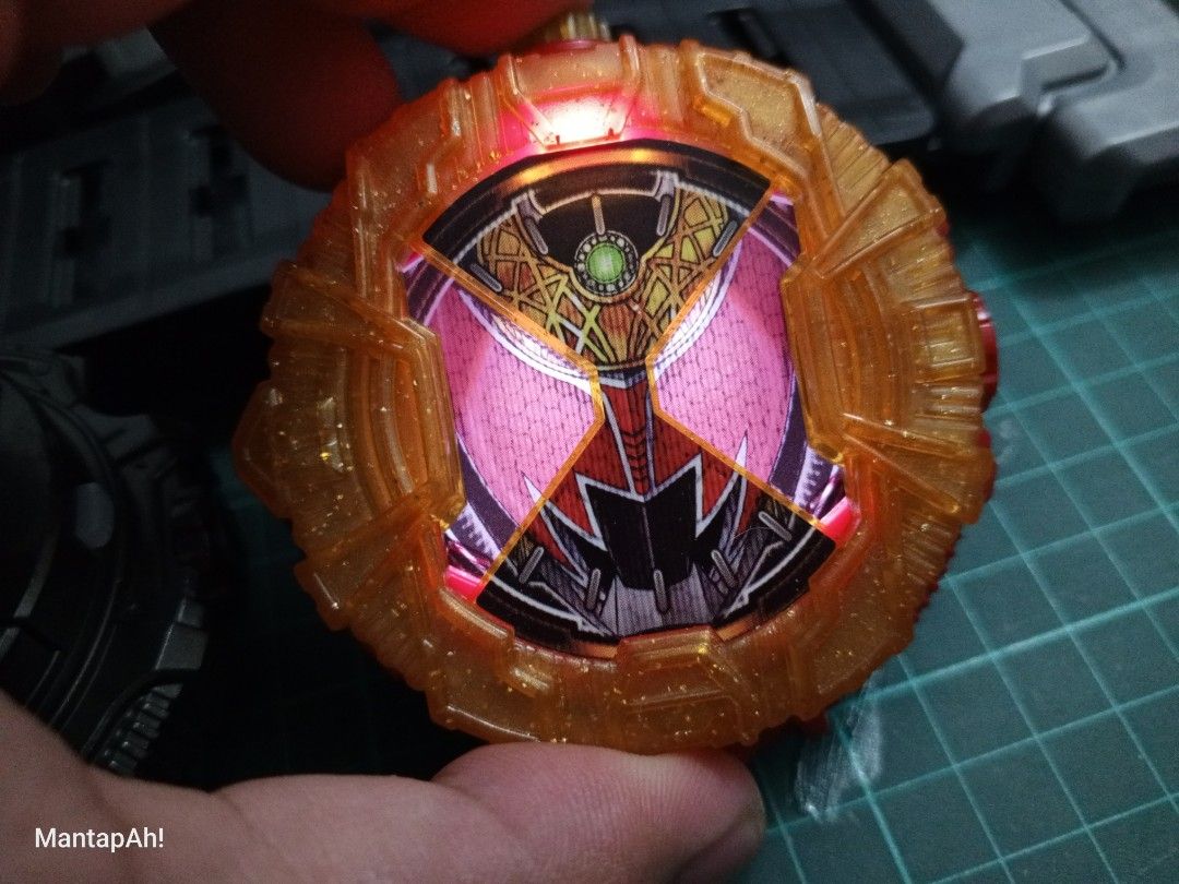 DX Ziku Driver - Kamen Rider Zi-O, Hobbies & Toys, Toys & Games on ...