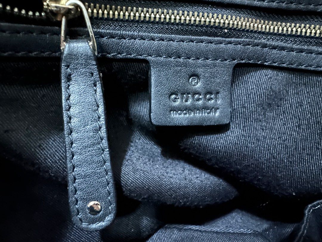 Gucci Leather Sabrina Medium Boston, Luxury, Bags & Wallets on Carousell