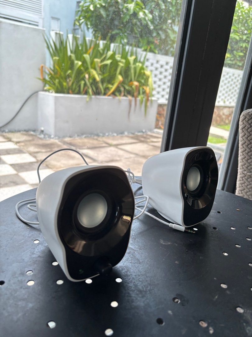 Logitech Z210 Stereo Speakers, Audio, Soundbars, Speakers & Amplifiers ...