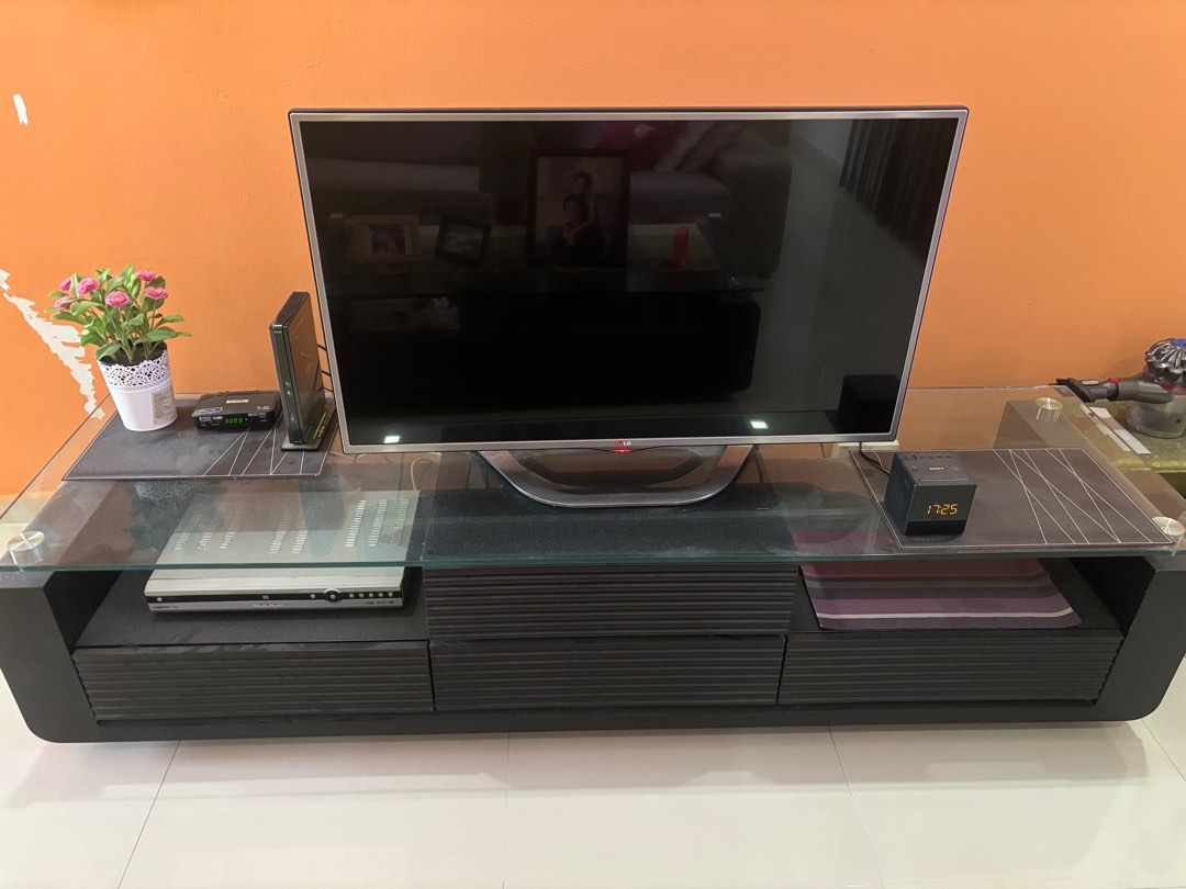 Lorenzo TV Console Table, Furniture & Home Living, Furniture, TV ...