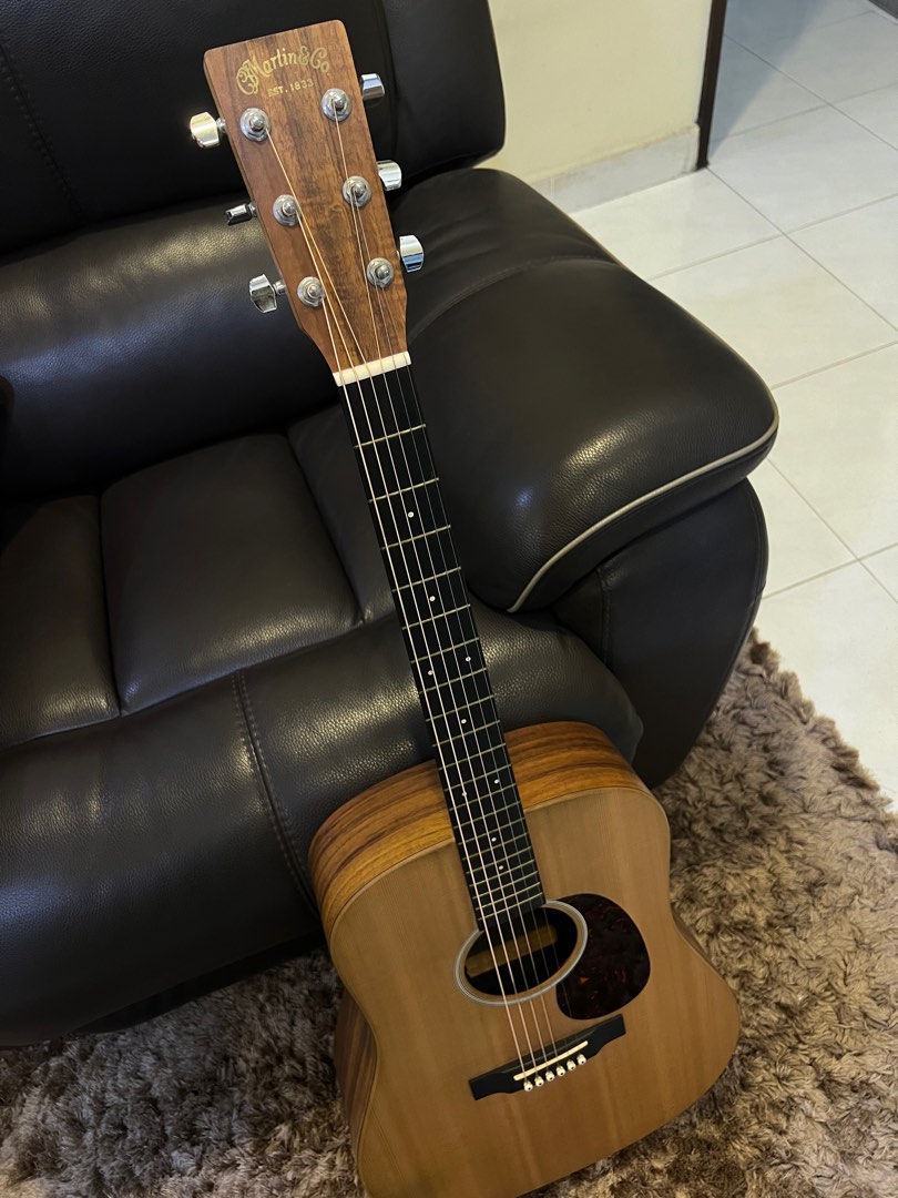 Martin Guitar DX1KAE, Hobbies & Toys, Music & Media, Musical ...