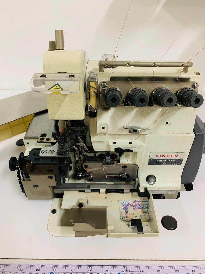 Mesin Jahit Overlock 4/3 Benang Singer, Everything Else, Others on ...