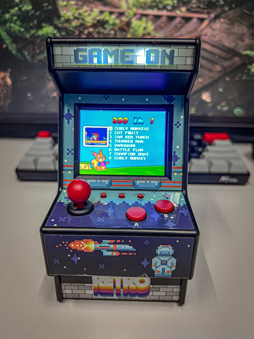 Mini Retro Arcade Games Machine 300 games colored display, Hobbies ...