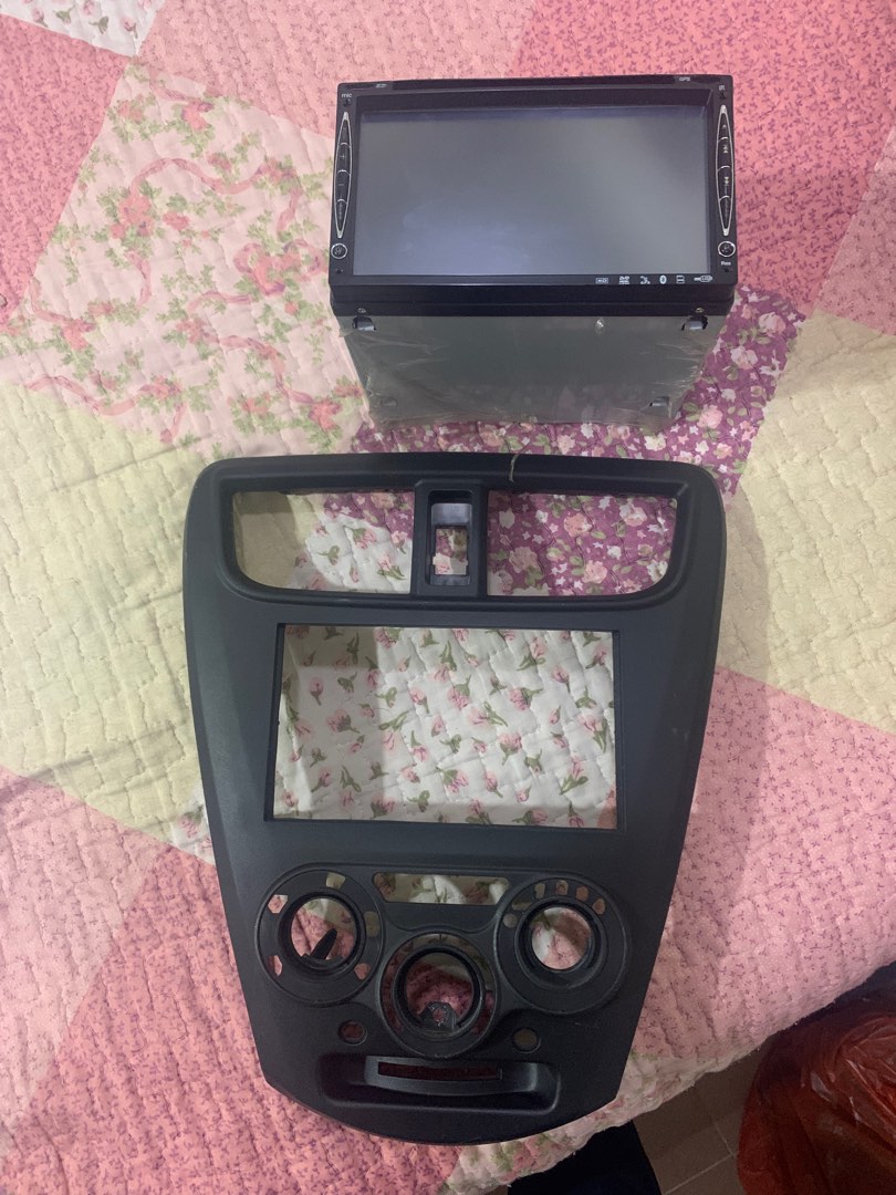 Radio Axia touchscreen, Auto Accessories on Carousell
