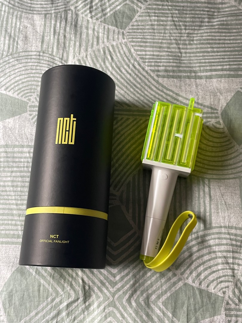 nct official light stick v1 (neobong), Hobbies & Toys, Collectibles ...