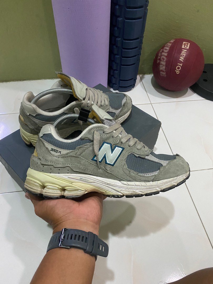 New Balance 2002 R Protection Pack, Men's Fashion, Footwear, Sneakers ...