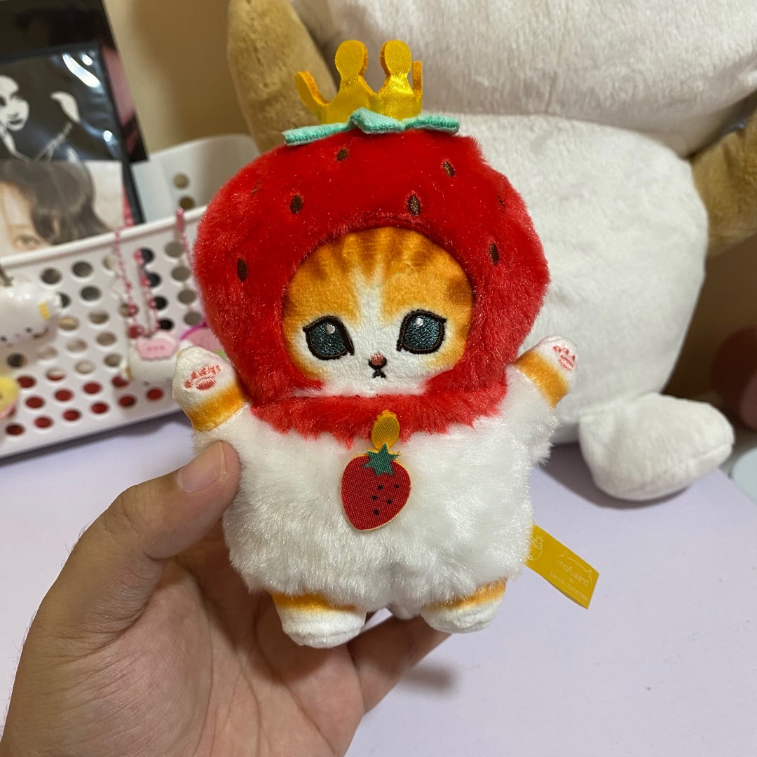 sanrio mofusand strawberry king bl, Hobbies & Toys, Toys & Games on Carousell