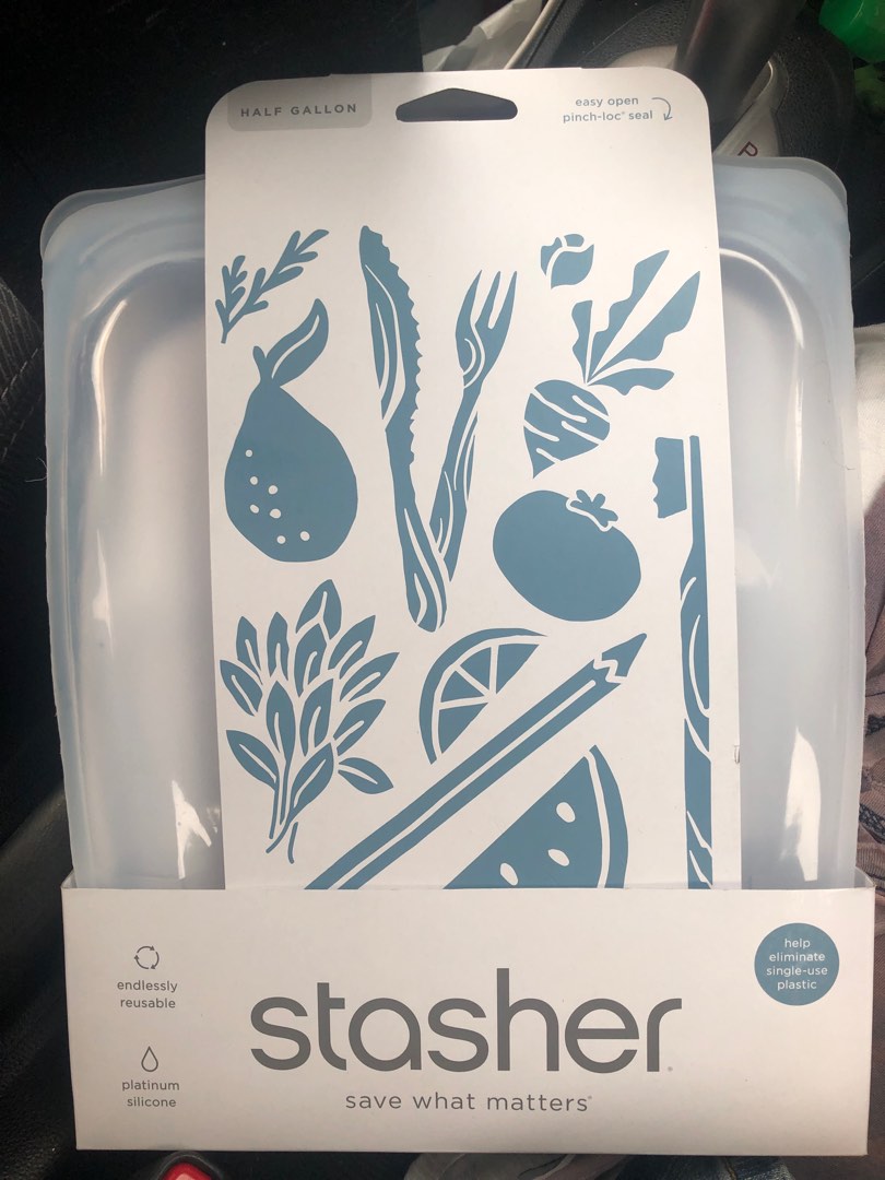 Stasher 1/2 gallon bag, Furniture & Home Living, Kitchenware & Tableware, Food Organisation ...