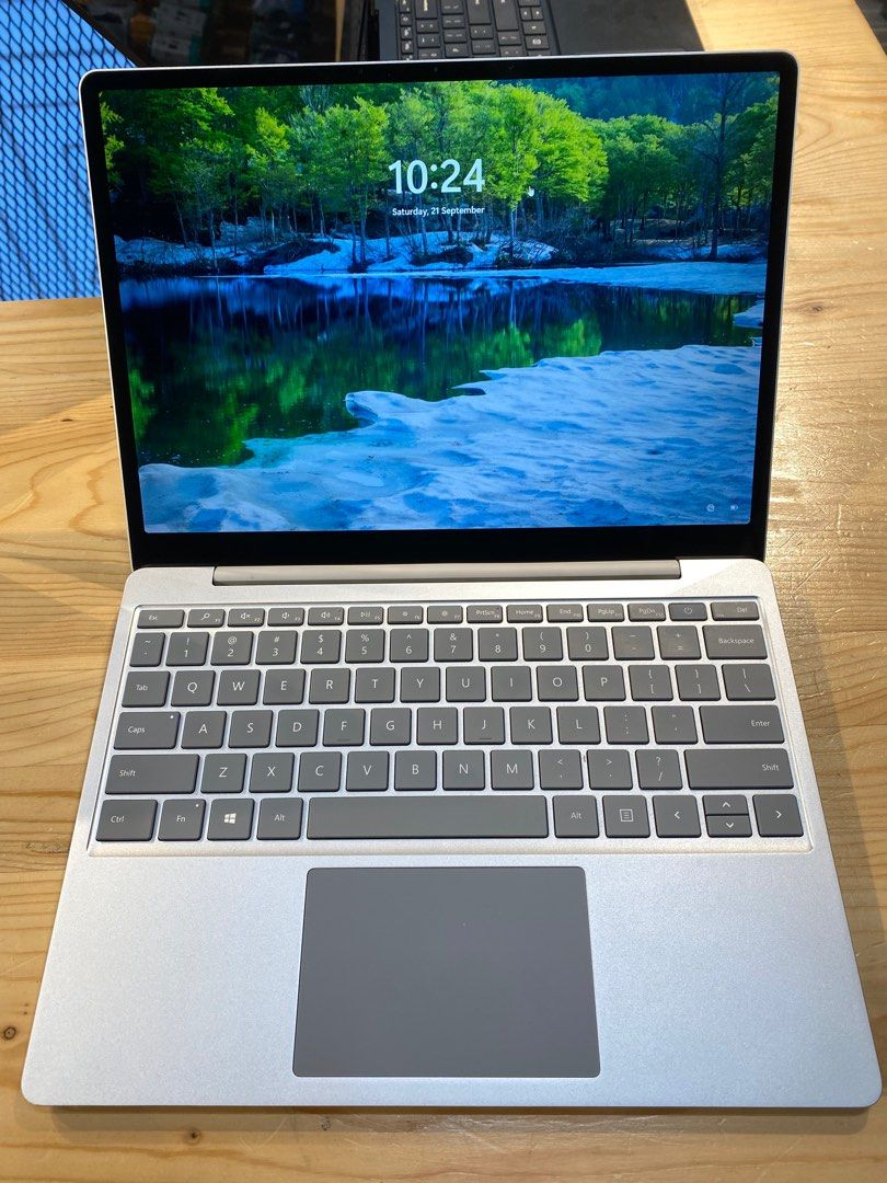 surface laptop go display unit 16/256, Computers & Tech, Laptops ...
