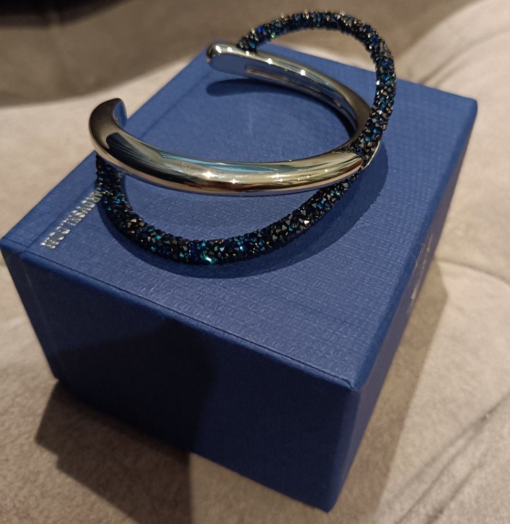 Swarovski Crystaldust Cross Cuff Silver Plate Size Small 2018 Swarovski ...