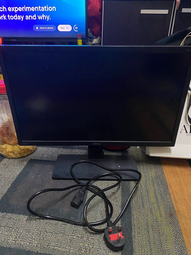 Tv Toshiba / Monitor BenQ - 24 Inch / 22 Inch, TV & Home Appliances, TV ...