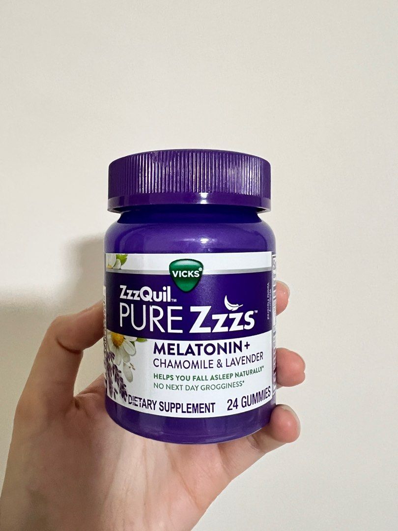 Zzzquil Pure Zzzs ZzzQuil Pure Zzzs Melatonin Gummies 48's | London