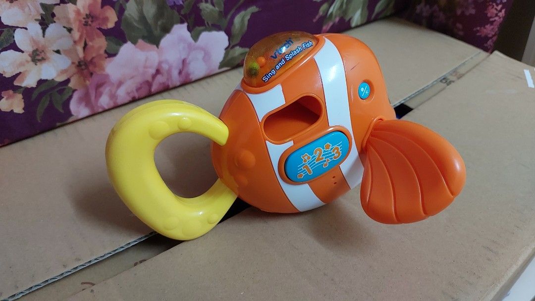 Vtech Baby Sing and Splash Fish, Hobbies & Toys, Toys & Games on Carousell