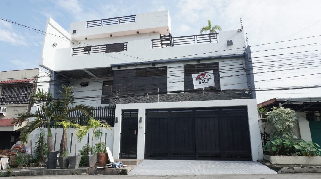 4 Bedroom House and Lot with Penthouse FOR SALE at Project 6 Quezon ...
