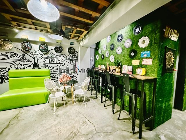 4-Storey Operational Makati Hostel / Dormitory Commercial Building For ...